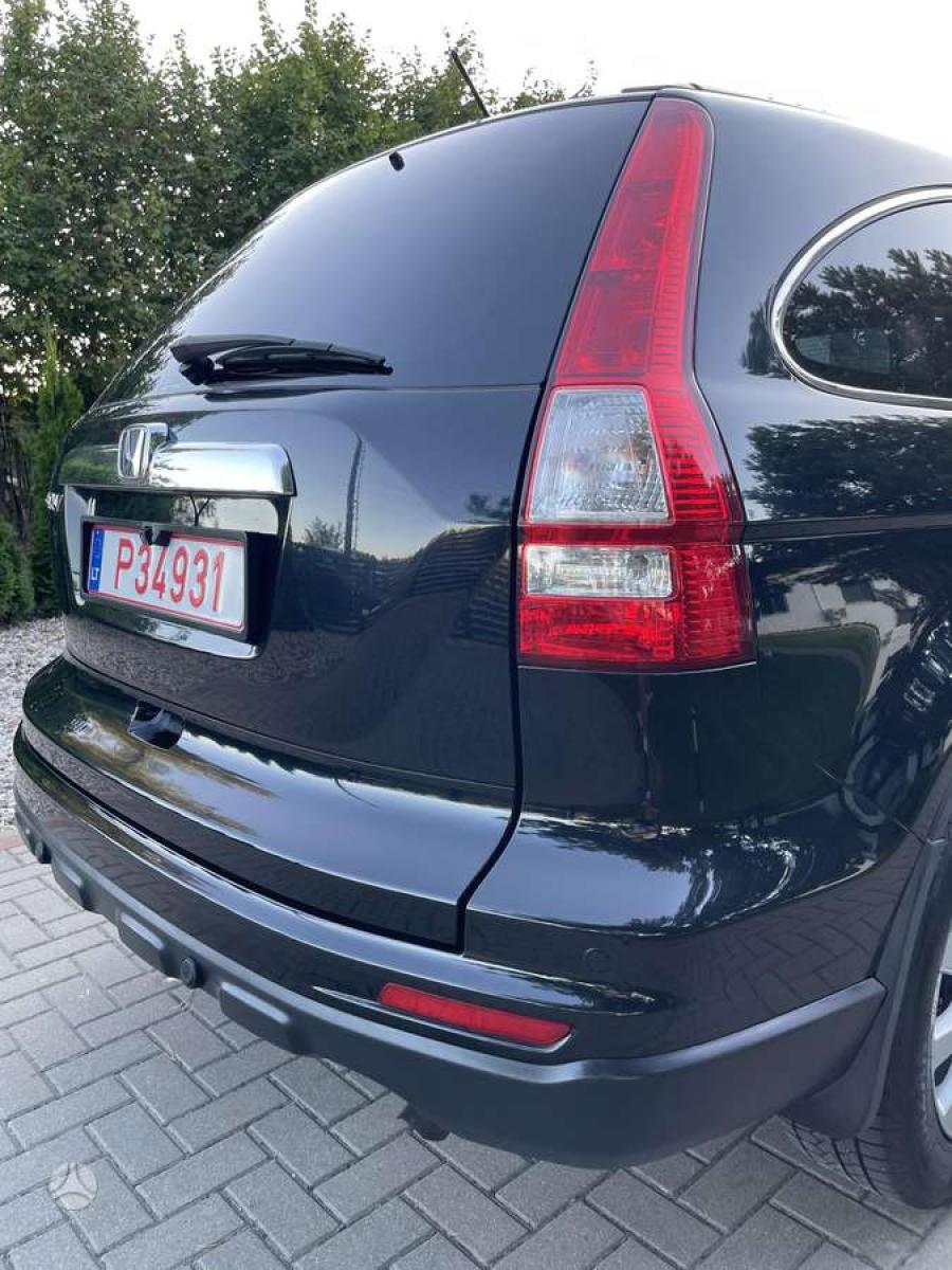 Melns Honda CR-V 2011 Druskininkai, ar dzinēja tilpumu 2.20 L un nobraukumu 231 tūkst. km par 7690 €, foto 8 vietnē AUTOMOTO.COM.LV