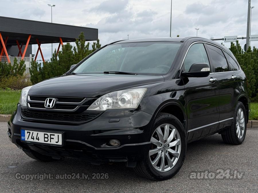 Melns Honda CR-V 2011 Tallina, ar dzinēja tilpumu 2.00 L un nobraukumu 216 tūkst. km par 7500 €, foto 1 vietnē AUTOMOTO.COM.LV