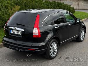 Melns Honda CR-V 2011 Tallina, ar dzinēja tilpumu 2.00 L un nobraukumu 216 tūkst. km par 7500 €, foto 11 vietnē AUTOMOTO.COM.LV