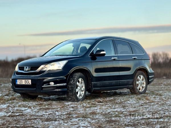 Black Honda CR-V 2012 in Tallinn, with an engine capacity of 2.00 L and mileage of 108 thousand km for 8750 €, photo 4 on AUTOMOTO.COM.LV