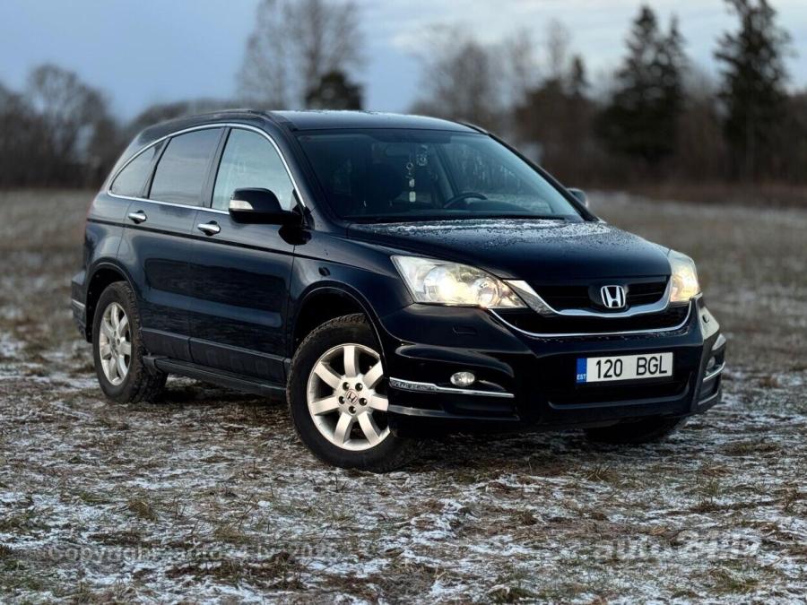 Black Honda CR-V 2012 in Tallinn, with an engine capacity of 2.00 L and mileage of 108 thousand km for 8750 €, photo 6 on AUTOMOTO.COM.LV