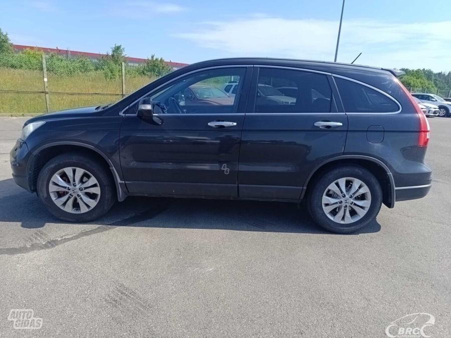 Melns Honda CR-V 2012 Avižieniai, ar dzinēja tilpumu 2.20 L un nobraukumu 339 tūkst. km par 5900 €, foto 3 vietnē AUTOMOTO.COM.LV