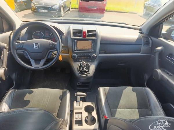 Black Honda CR-V 2012 in Avizieniai, with an engine capacity of 2.20 L and mileage of 339 thousand km for 5900 €, photo 9 on AUTOMOTO.COM.LV