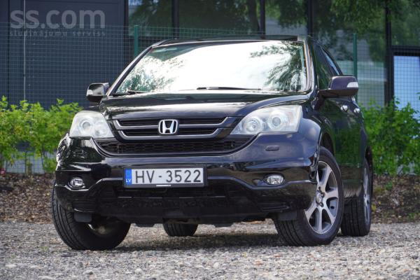 Melns Honda CR-V 2012 Rīga, ar dzinēja tilpumu 2.20 L un nobraukumu 259 tūkst. km par 7190 €, foto 4 vietnē AUTOMOTO.COM.LV