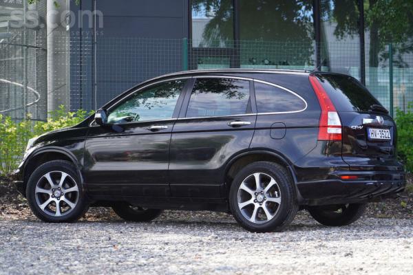 Melns Honda CR-V 2012 Rīga, ar dzinēja tilpumu 2.20 L un nobraukumu 259 tūkst. km par 7190 €, foto 10 vietnē AUTOMOTO.COM.LV