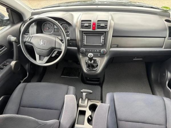 Melns Honda CR-V 2012 Ogre, ar dzinēja tilpumu 2.20 L un nobraukumu 264 tūkst. km par 7100 €, foto 9 vietnē AUTOMOTO.COM.LV