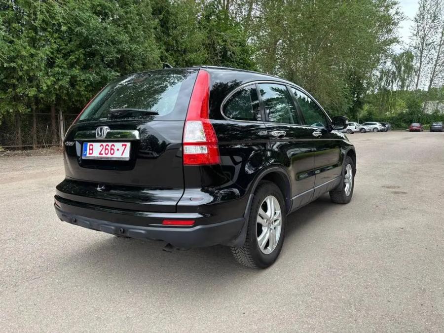 Black Honda CR-V 2012 in Ogre, with an engine capacity of 2.20 L and mileage of 264 thousand km for 7100 €, photo 8 on AUTOMOTO.COM.LV