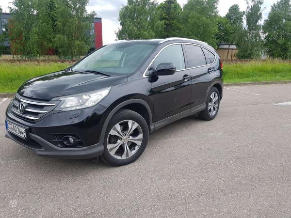 Black Honda CR-V 2012 in Radviliskis, with an engine capacity of 2.20 L and mileage of 278 thousand km for 9900 €, photo 2 on AUTOMOTO.COM.LV