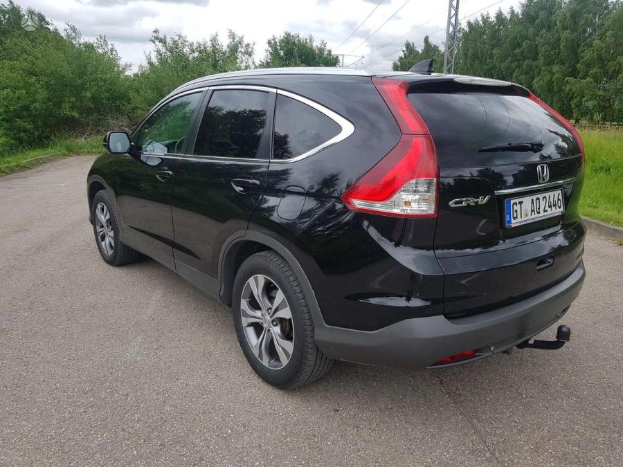 Melns Honda CR-V 2012 Radviliškis, ar dzinēja tilpumu 2.20 L un nobraukumu 278 tūkst. km par 9900 €, foto 6 vietnē AUTOMOTO.COM.LV