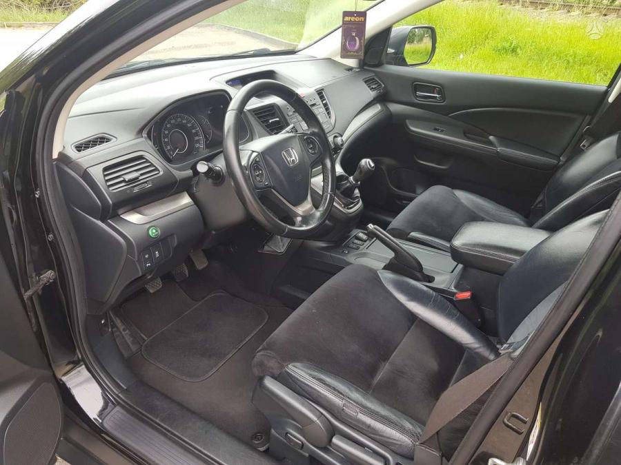 Melns Honda CR-V 2012 Radviliškis, ar dzinēja tilpumu 2.20 L un nobraukumu 278 tūkst. km par 9900 €, foto 19 vietnē AUTOMOTO.COM.LV
