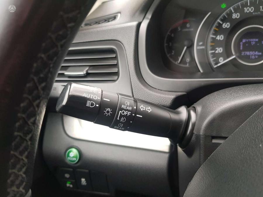 Melns Honda CR-V 2012 Radviliškis, ar dzinēja tilpumu 2.20 L un nobraukumu 278 tūkst. km par 9900 €, foto 26 vietnē AUTOMOTO.COM.LV