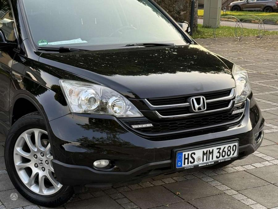 Melns Honda CR-V 2012 Kauņa, ar dzinēja tilpumu 2.20 L un nobraukumu 184 tūkst. km par 7150 €, foto 3 vietnē AUTOMOTO.COM.LV