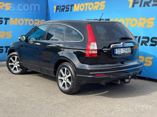 Melns Honda CR-V 2012 Rīga, ar dzinēja tilpumu 2.20 L un nobraukumu 222 tūkst. km par 7950 €, foto 3 vietnē AUTOMOTO.COM.LV