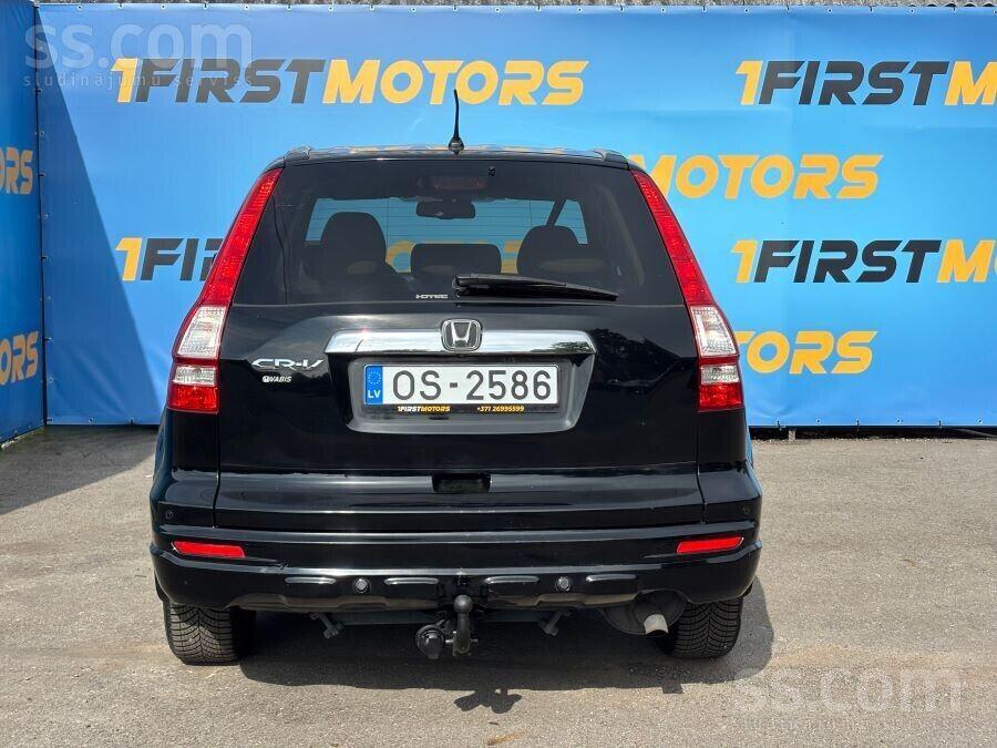 Melns Honda CR-V 2012 Rīga, ar dzinēja tilpumu 2.20 L un nobraukumu 222 tūkst. km par 7950 €, foto 5 vietnē AUTOMOTO.COM.LV