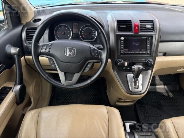 Melns Honda CR-V 2012 Rīga, ar dzinēja tilpumu 2.20 L un nobraukumu 222 tūkst. km par 7950 €, foto 8 vietnē AUTOMOTO.COM.LV