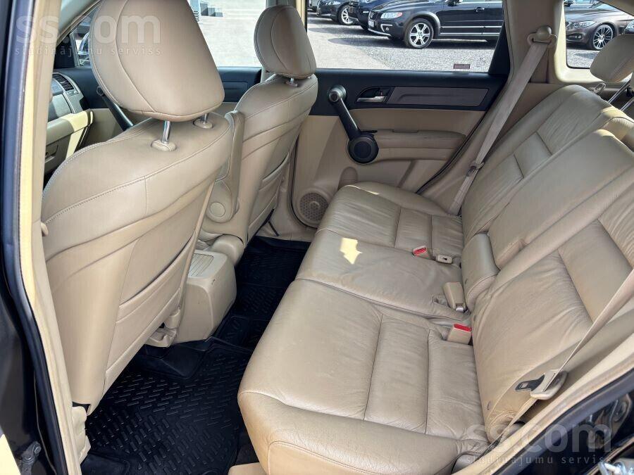Melns Honda CR-V 2012 Rīga, ar dzinēja tilpumu 2.20 L un nobraukumu 222 tūkst. km par 7950 €, foto 10 vietnē AUTOMOTO.COM.LV