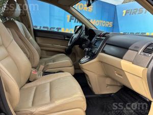 Melns Honda CR-V 2012 Rīga, ar dzinēja tilpumu 2.20 L un nobraukumu 222 tūkst. km par 7950 €, foto 12 vietnē AUTOMOTO.COM.LV