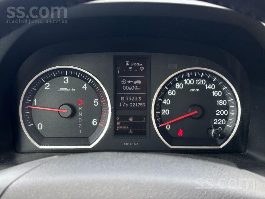 Melns Honda CR-V 2012 Rīga, ar dzinēja tilpumu 2.20 L un nobraukumu 222 tūkst. km par 7950 €, foto 13 vietnē AUTOMOTO.COM.LV