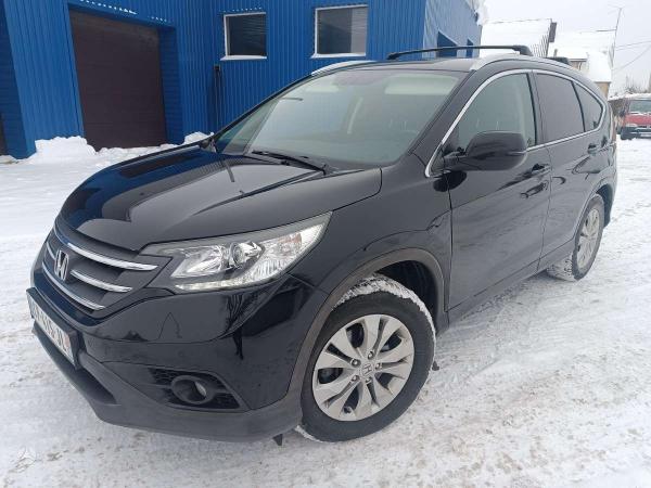 Melns Honda CR-V 2013 Šauļi, ar dzinēja tilpumu 2.20 L un nobraukumu 249 tūkst. km par 8700 €, foto 2 vietnē AUTOMOTO.COM.LV