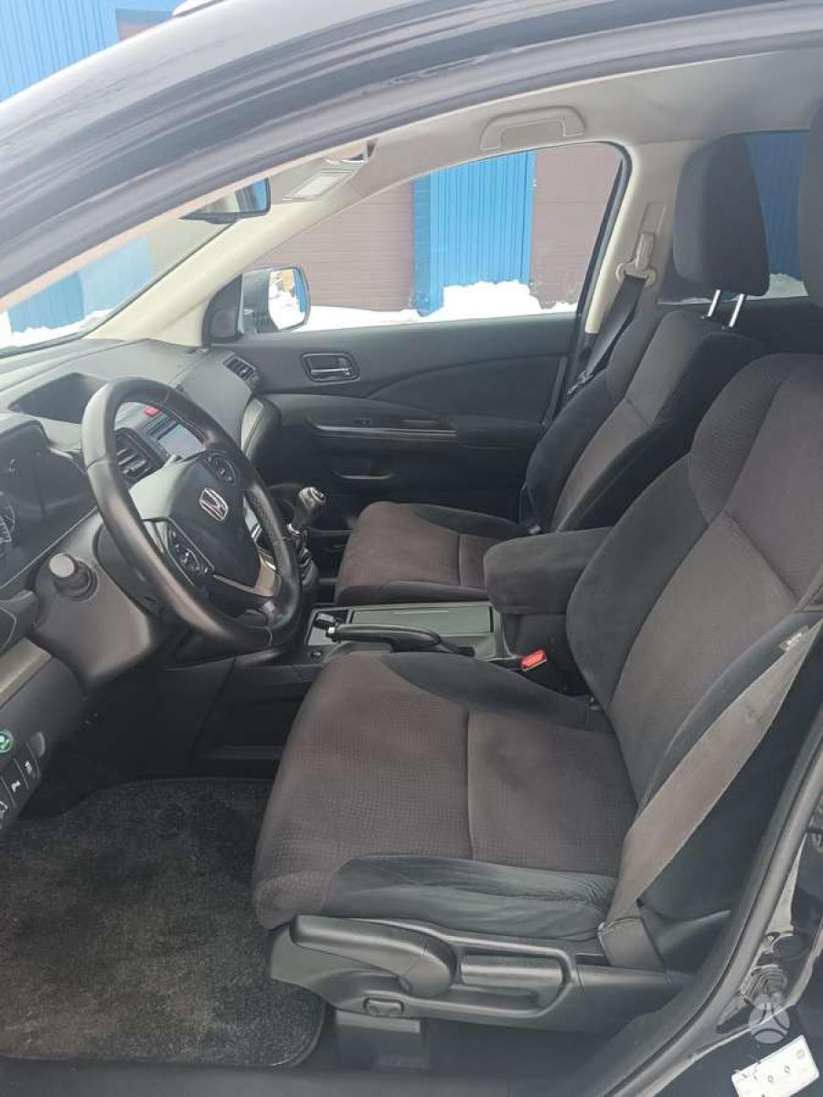 Melns Honda CR-V 2013 Šauļi, ar dzinēja tilpumu 2.20 L un nobraukumu 249 tūkst. km par 8700 €, foto 12 vietnē AUTOMOTO.COM.LV