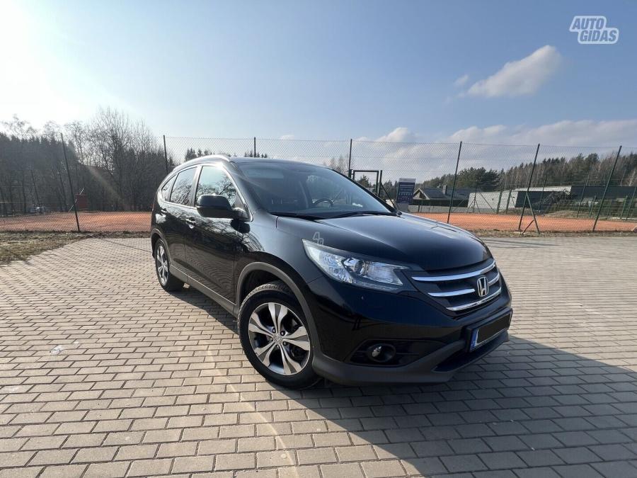 Melns Honda CR-V 2013 Viļņa, ar dzinēja tilpumu 2.20 L un nobraukumu 143 tūkst. km par 15500 €, foto 2 vietnē AUTOMOTO.COM.LV