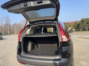 Melns Honda CR-V 2013 Viļņa, ar dzinēja tilpumu 2.20 L un nobraukumu 143 tūkst. km par 15500 €, foto 7 vietnē AUTOMOTO.COM.LV