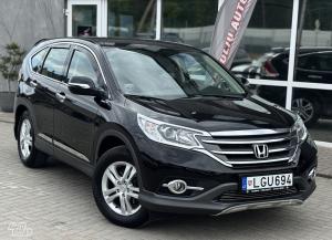 Black Honda CR-V 2013 in Radviliskis, with an engine capacity of 2.20 L and mileage of 218 thousand km for 9250 €, photo 3 on AUTOMOTO.COM.LV