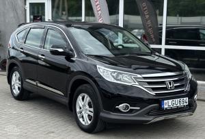 Black Honda CR-V 2013 in Radviliskis, with an engine capacity of 2.20 L and mileage of 218 thousand km for 9250 €, photo 5 on AUTOMOTO.COM.LV