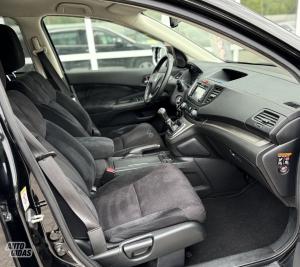 Black Honda CR-V 2013 in Radviliskis, with an engine capacity of 2.20 L and mileage of 218 thousand km for 9250 €, photo 20 on AUTOMOTO.COM.LV