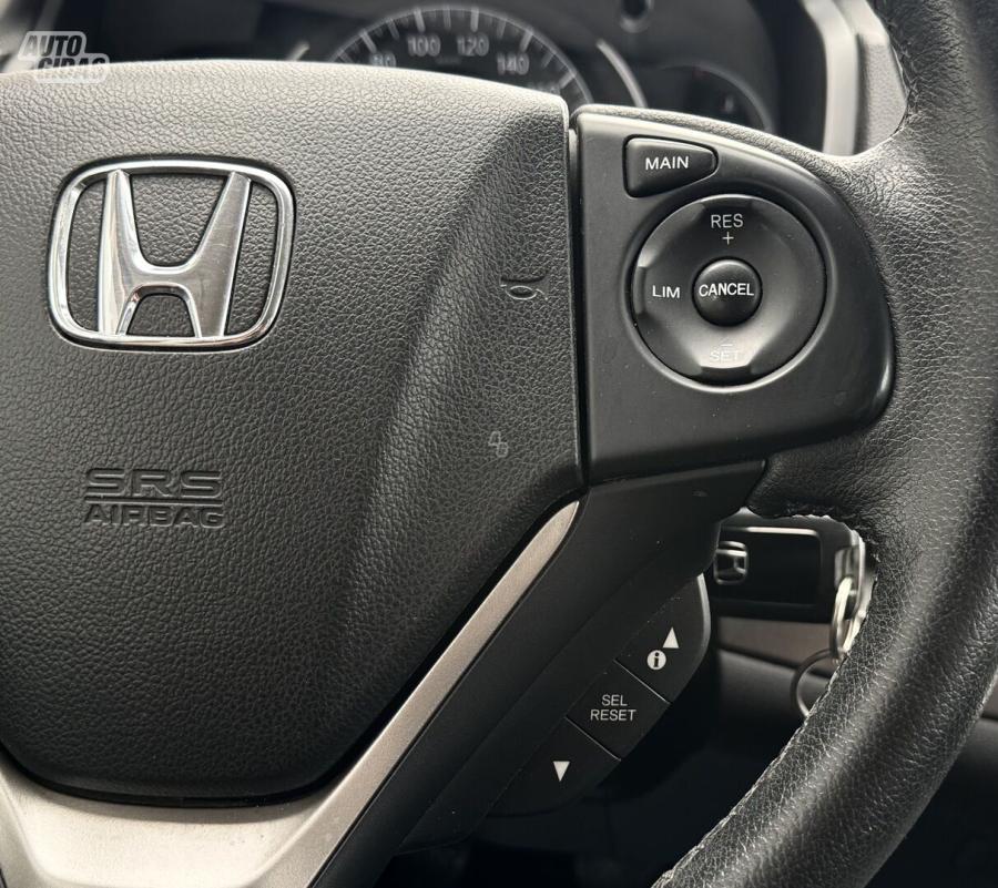 Black Honda CR-V 2013 in Radviliskis, with an engine capacity of 2.20 L and mileage of 218 thousand km for 9250 €, photo 26 on AUTOMOTO.COM.LV
