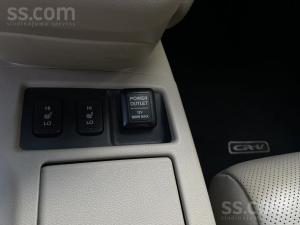 Black Honda CR-V 2013 in Riga, with an engine capacity of 2.00 L and mileage of 250 thousand km for 10500 €, photo 11 on AUTOMOTO.COM.LV