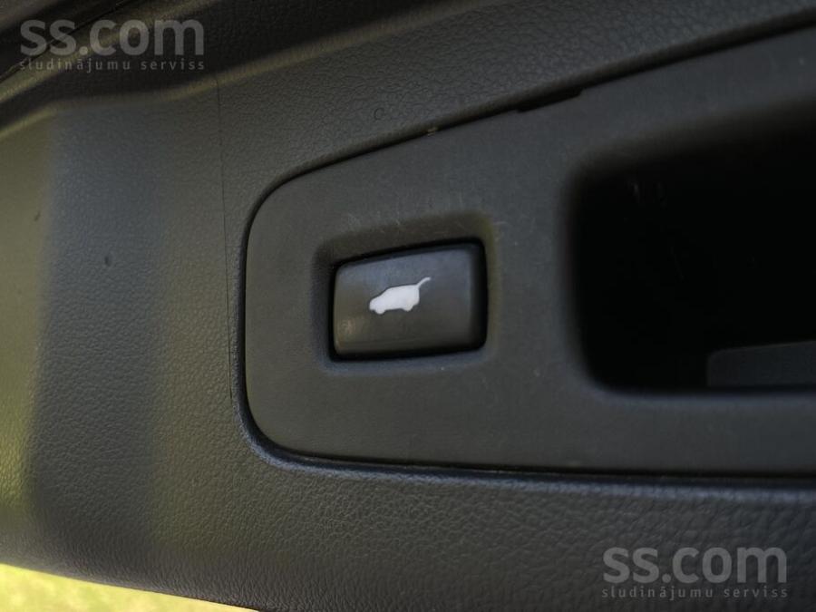 Black Honda CR-V 2013 in Riga, with an engine capacity of 2.00 L and mileage of 250 thousand km for 10500 €, photo 23 on AUTOMOTO.COM.LV