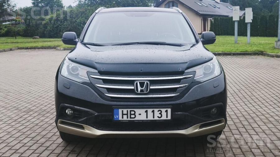 Melns Honda CR-V 2013 Ogre, ar dzinēja tilpumu 2.20 L un nobraukumu 362 tūkst. km par 8500 €, foto 4 vietnē AUTOMOTO.COM.LV