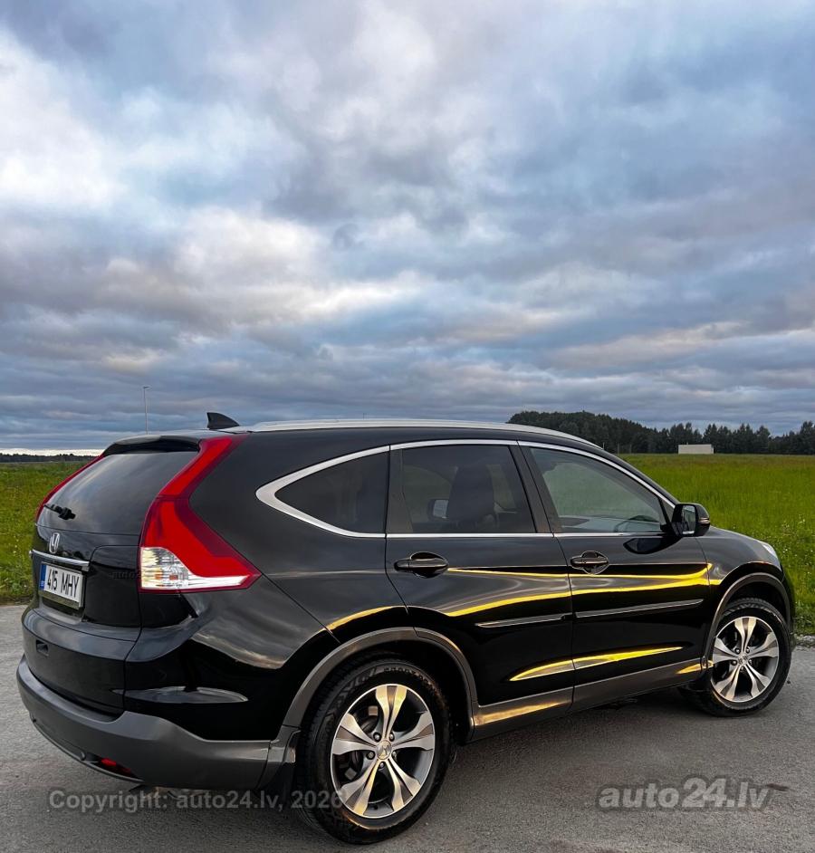 Melns Honda CR-V 2013 Tallina, ar dzinēja tilpumu 2.00 L un nobraukumu 268 tūkst. km par 9000 €, foto 1 vietnē AUTOMOTO.COM.LV