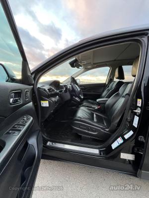 Melns Honda CR-V 2013 Tallina, ar dzinēja tilpumu 2.00 L un nobraukumu 268 tūkst. km par 9000 €, foto 8 vietnē AUTOMOTO.COM.LV