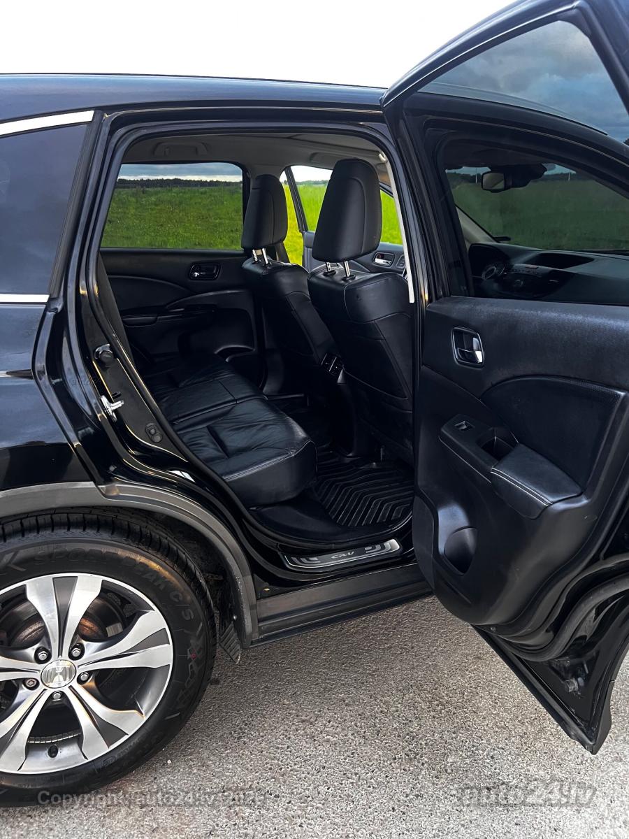 Melns Honda CR-V 2013 Tallina, ar dzinēja tilpumu 2.00 L un nobraukumu 268 tūkst. km par 9000 €, foto 11 vietnē AUTOMOTO.COM.LV