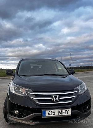 Melns Honda CR-V 2013 Tallina, ar dzinēja tilpumu 2.00 L un nobraukumu 268 tūkst. km par 9000 €, foto 17 vietnē AUTOMOTO.COM.LV