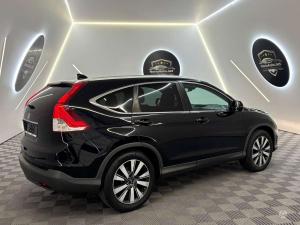 Black Honda CR-V 2013 in Marijampole, with an engine capacity of 2.20 L and mileage of 281 thousand km for 10950 €, photo 8 on AUTOMOTO.COM.LV