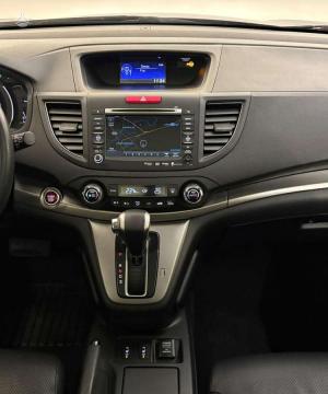 Black Honda CR-V 2013 in Marijampole, with an engine capacity of 2.20 L and mileage of 281 thousand km for 10950 €, photo 15 on AUTOMOTO.COM.LV
