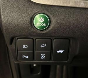 Black Honda CR-V 2013 in Marijampole, with an engine capacity of 2.20 L and mileage of 281 thousand km for 10950 €, photo 22 on AUTOMOTO.COM.LV