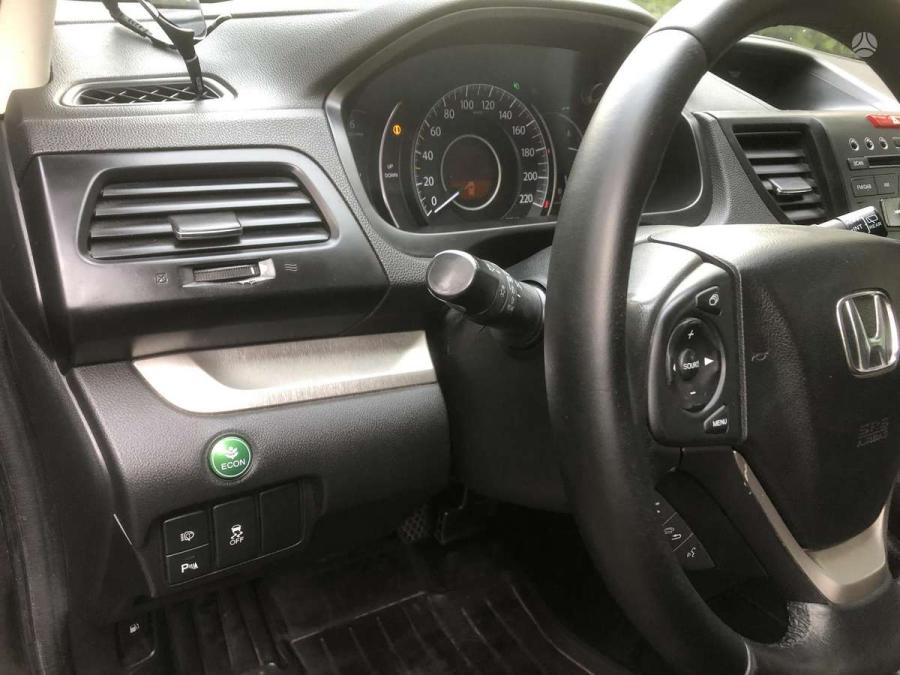Black Honda CR-V 2013 in Utena, with an engine capacity of 2.20 L and mileage of 278 thousand km for 7300 €, photo 12 on AUTOMOTO.COM.LV