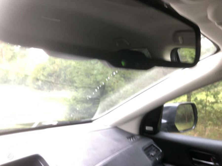 Black Honda CR-V 2013 in Utena, with an engine capacity of 2.20 L and mileage of 278 thousand km for 7300 €, photo 15 on AUTOMOTO.COM.LV