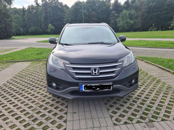 Black Honda CR-V 2013 in Kaunas, with an engine capacity of 2.00 L and mileage of 286 thousand km for 9500 €, photo 4 on AUTOMOTO.COM.LV