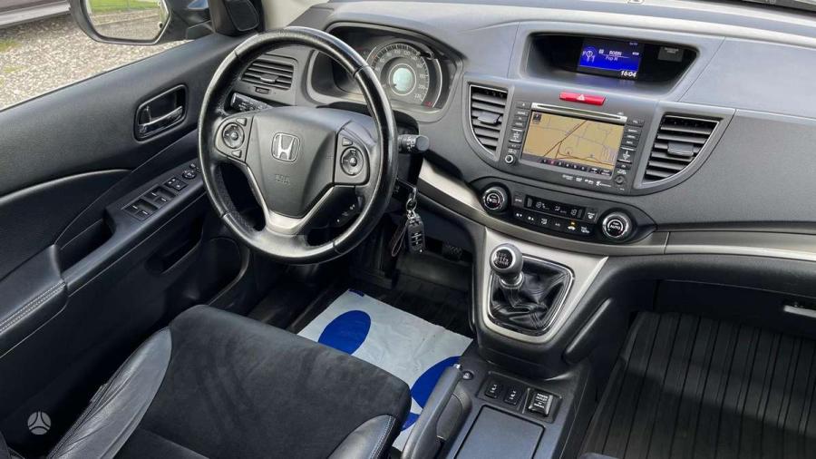 Melns Honda CR-V 2013 Marijampole, ar dzinēja tilpumu 2.20 L un nobraukumu 291 tūkst. km par 9800 €, foto 3 vietnē AUTOMOTO.COM.LV