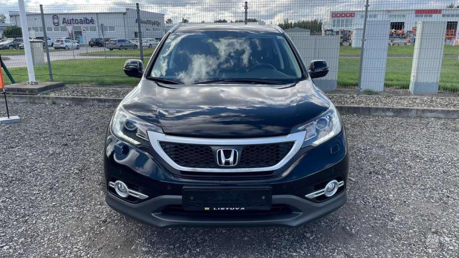 Melns Honda CR-V 2013 Marijampole, ar dzinēja tilpumu 2.20 L un nobraukumu 291 tūkst. km par 9800 €, foto 6 vietnē AUTOMOTO.COM.LV