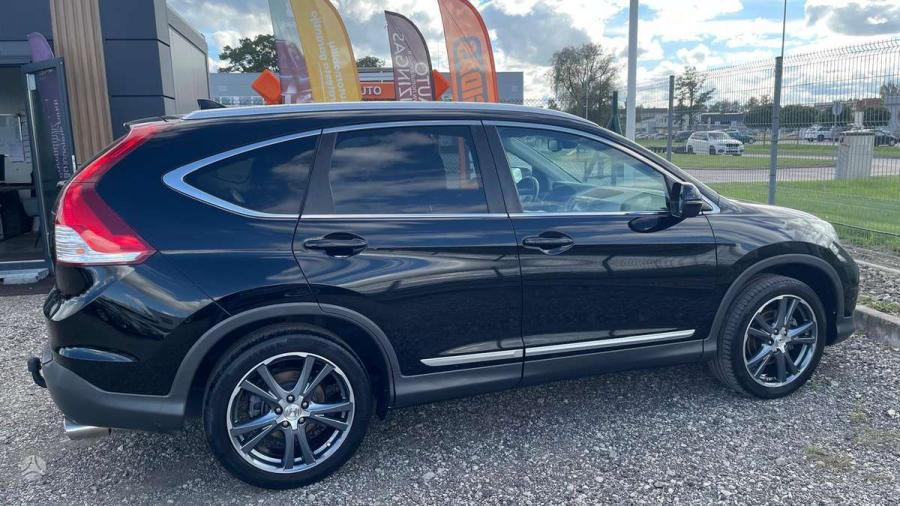 Melns Honda CR-V 2013 Marijampole, ar dzinēja tilpumu 2.20 L un nobraukumu 291 tūkst. km par 9800 €, foto 9 vietnē AUTOMOTO.COM.LV