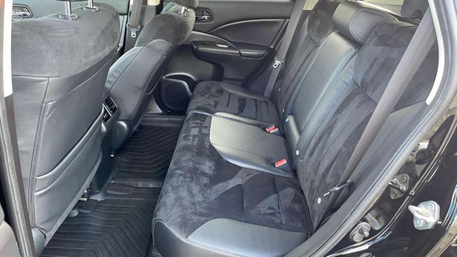 Melns Honda CR-V 2013 Marijampole, ar dzinēja tilpumu 2.20 L un nobraukumu 291 tūkst. km par 9800 €, foto 14 vietnē AUTOMOTO.COM.LV
