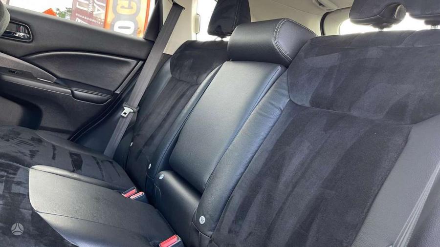 Melns Honda CR-V 2013 Marijampole, ar dzinēja tilpumu 2.20 L un nobraukumu 291 tūkst. km par 9800 €, foto 15 vietnē AUTOMOTO.COM.LV