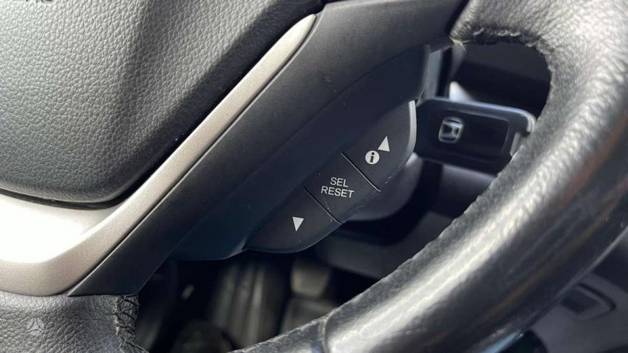 Melns Honda CR-V 2013 Marijampole, ar dzinēja tilpumu 2.20 L un nobraukumu 291 tūkst. km par 9800 €, foto 21 vietnē AUTOMOTO.COM.LV