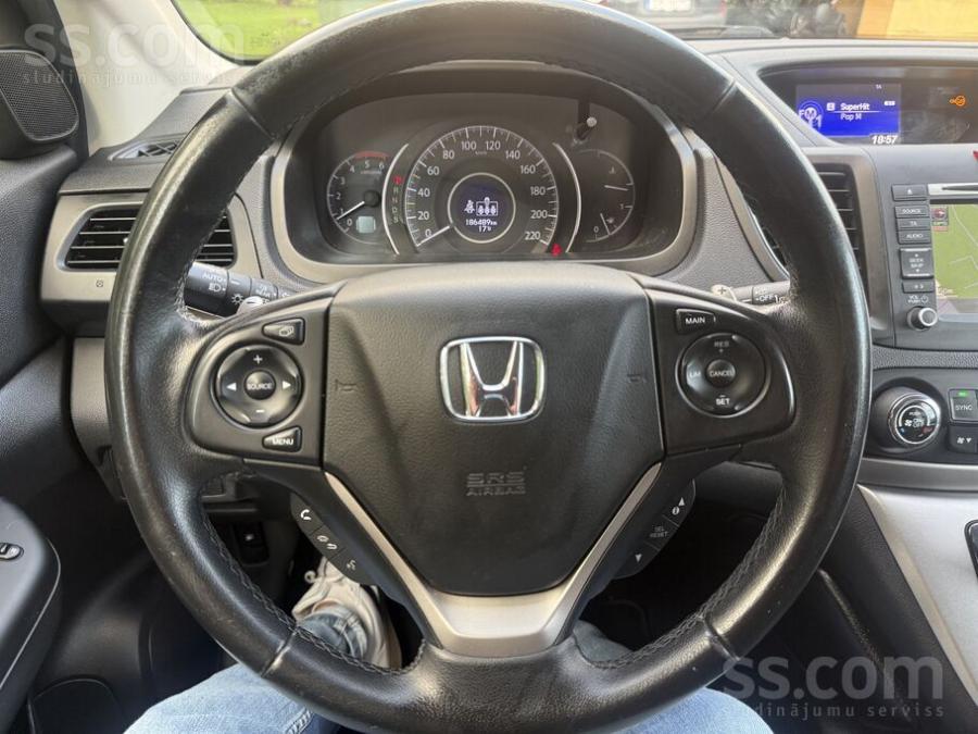 Melns Honda CR-V 2013 Ogre, ar dzinēja tilpumu 2.20 L un nobraukumu 187 tūkst. km par 12400 €, foto 15 vietnē AUTOMOTO.COM.LV